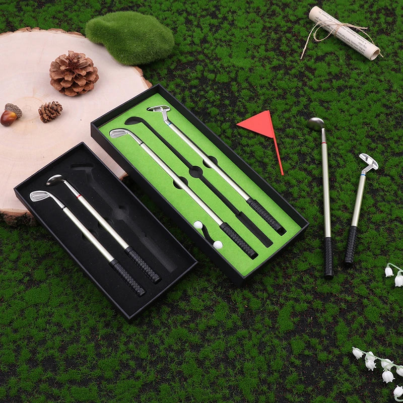 Golf Pen Set: putting green, 3 club pens, balls, and flag included - A ...